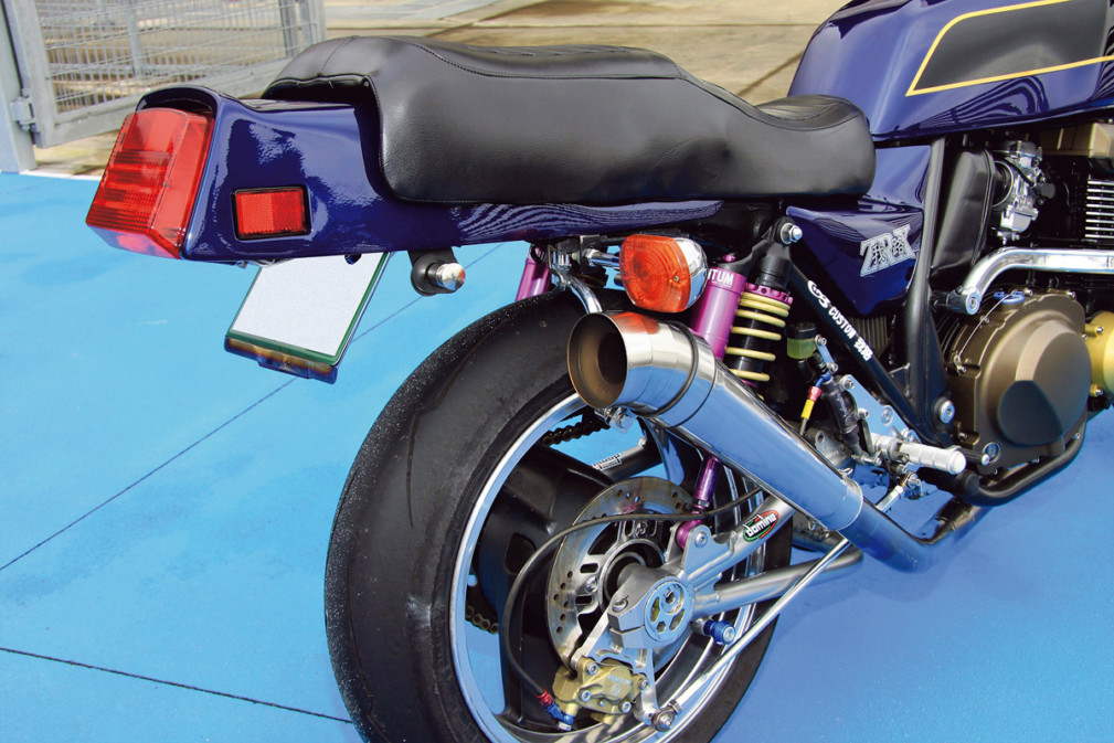 ZRX-Ⅱ by 一般オーナー | カスタムマシン | カスタムピープル