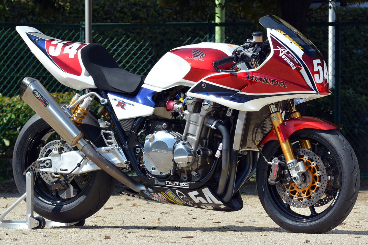 ASアオヤマSC54 with G・SAM：CB1300SB | T.O.Tマシンファイル | カスタムピープル