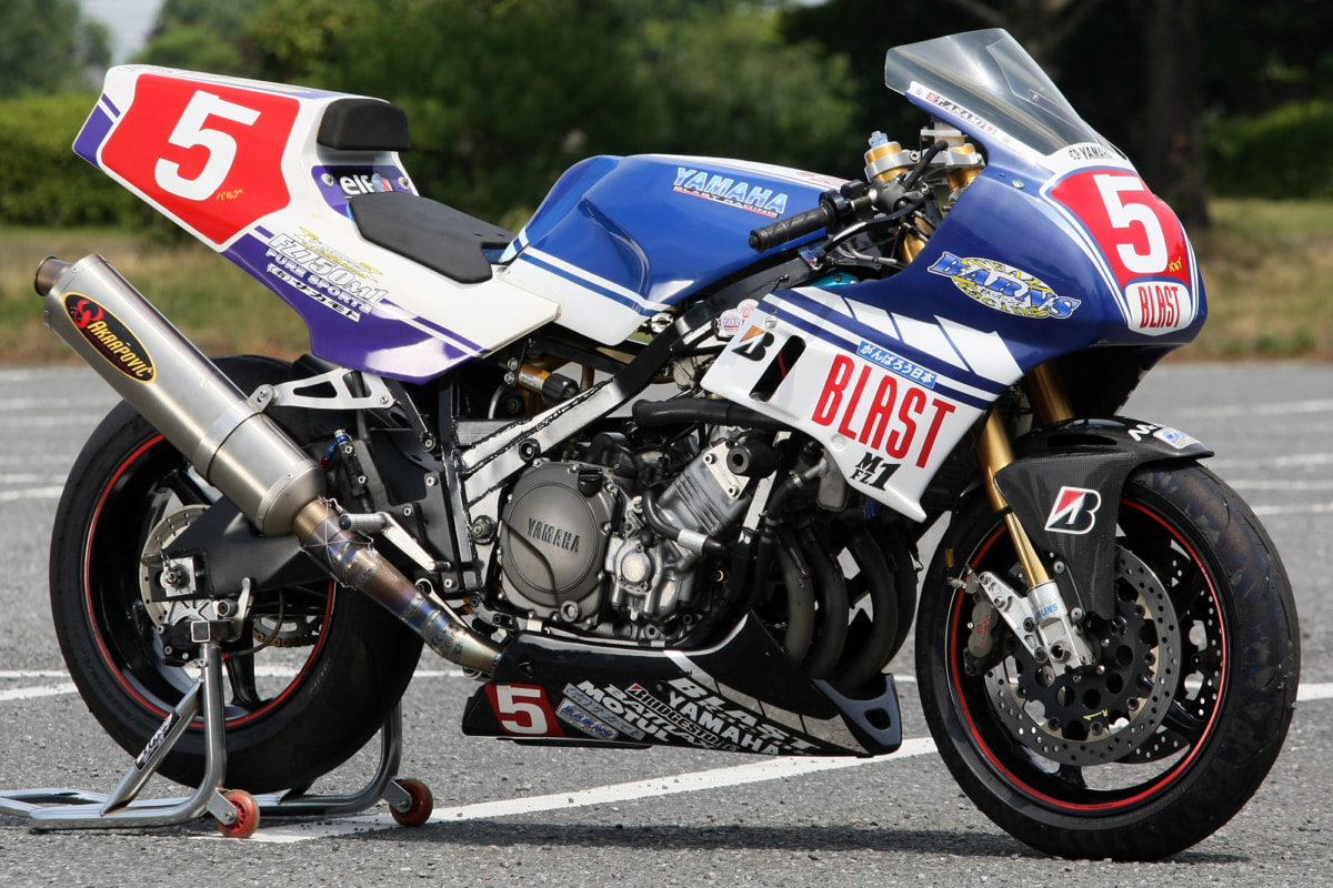 モトバーンズ&火の玉R!!＋サカモト：FZ750 | T.O.Tマシンファイル | カスタムピープル