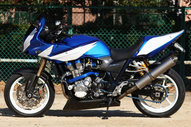 CB1300SB by オートショップアオヤマ | カスタムマシン | カスタムピープル