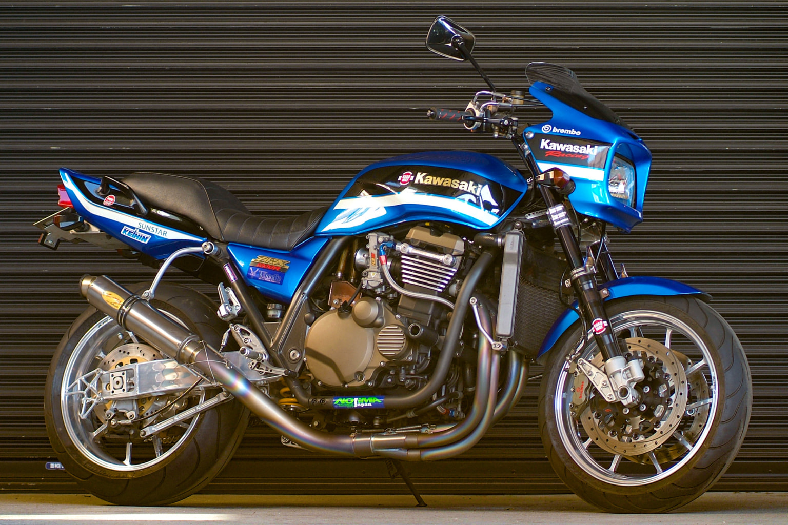 ZRX1200R by スピードテック | カスタムマシン | カスタムピープル