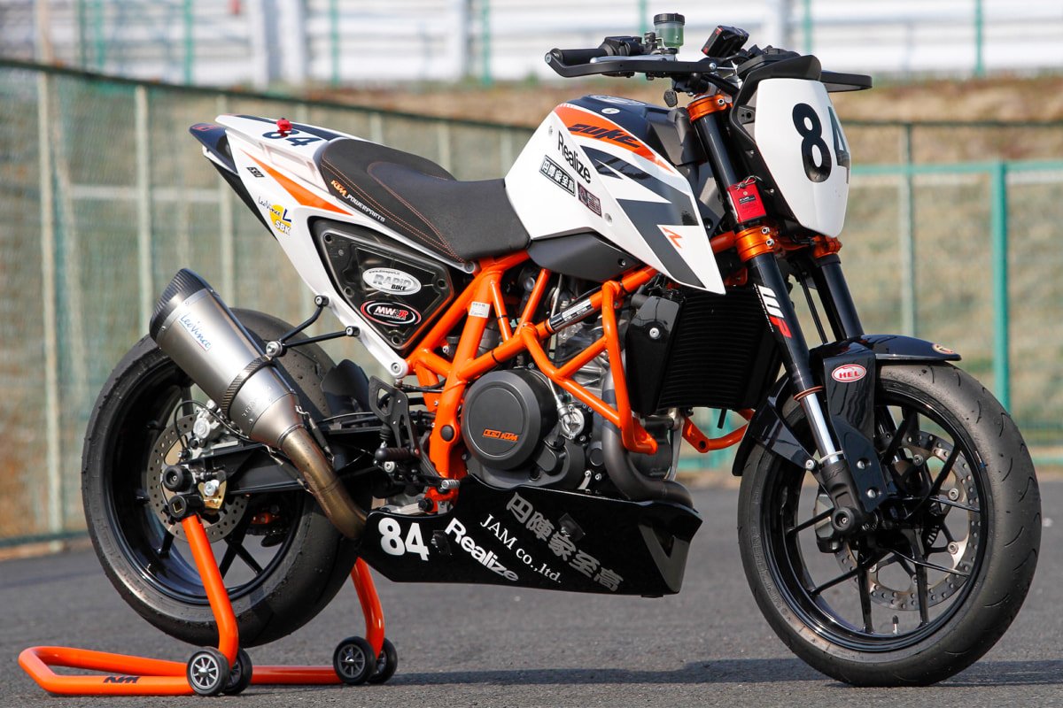690DUKE R by リアライズ | カスタムマシン | カスタムピープル