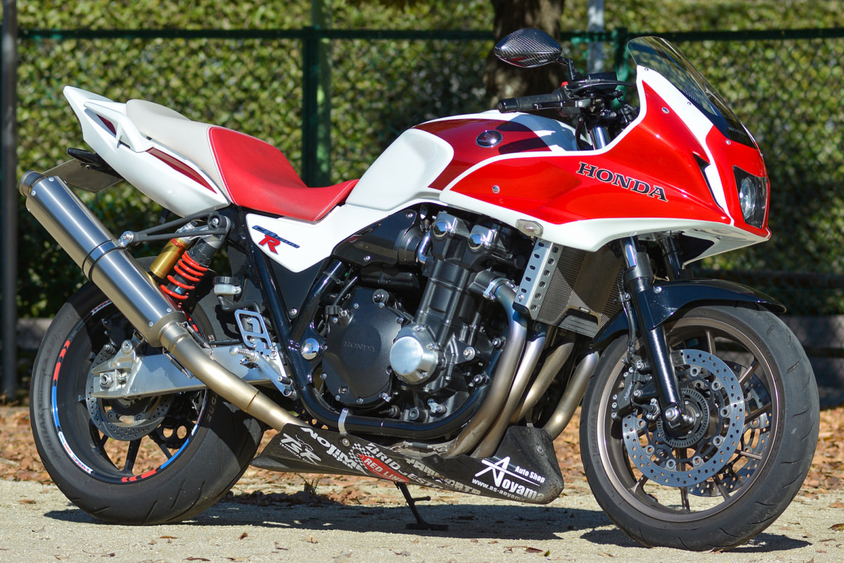 CB1300SB by オートショップアオヤマ | カスタムマシン | カスタムピープル