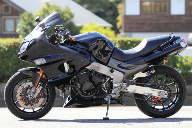 ZZR1200 by しゃぼん玉本店 | カスタムマシン | カスタムピープル