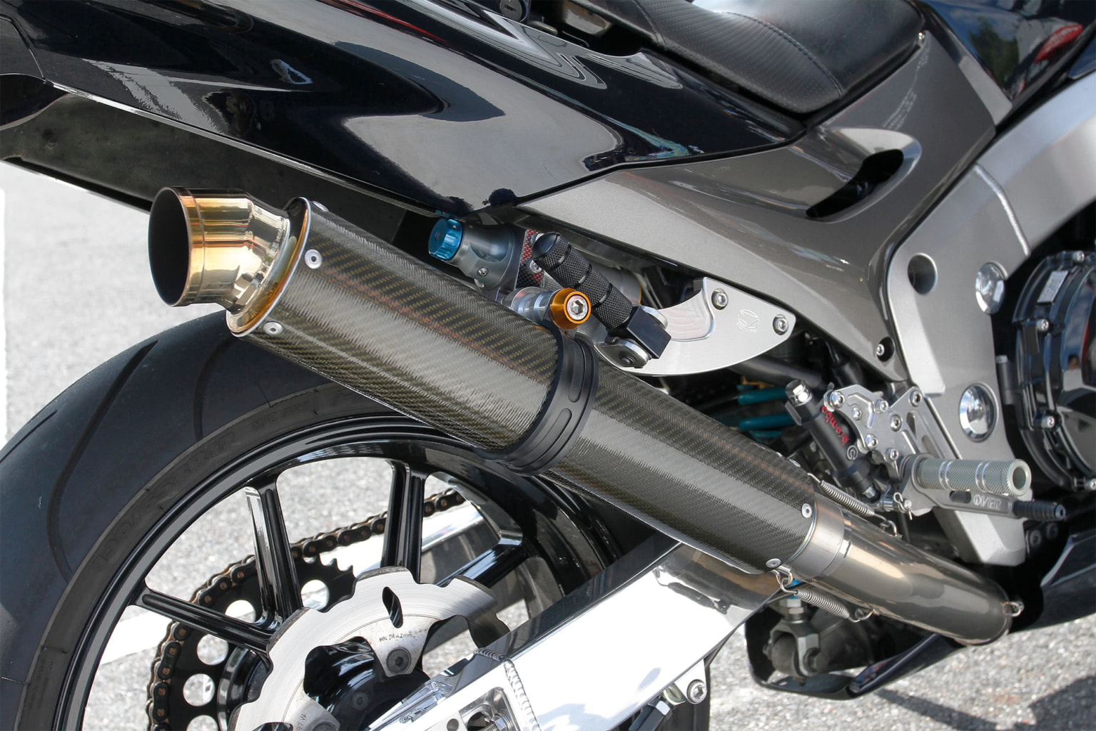 ZZR1200 by しゃぼん玉本店 | カスタムマシン | カスタムピープル