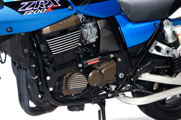 注目の『パフォーマンスダンパー』にZRX1200R/S/ダエグ用が遂に登場！ | カスタムパーツ | カスタムピープル
